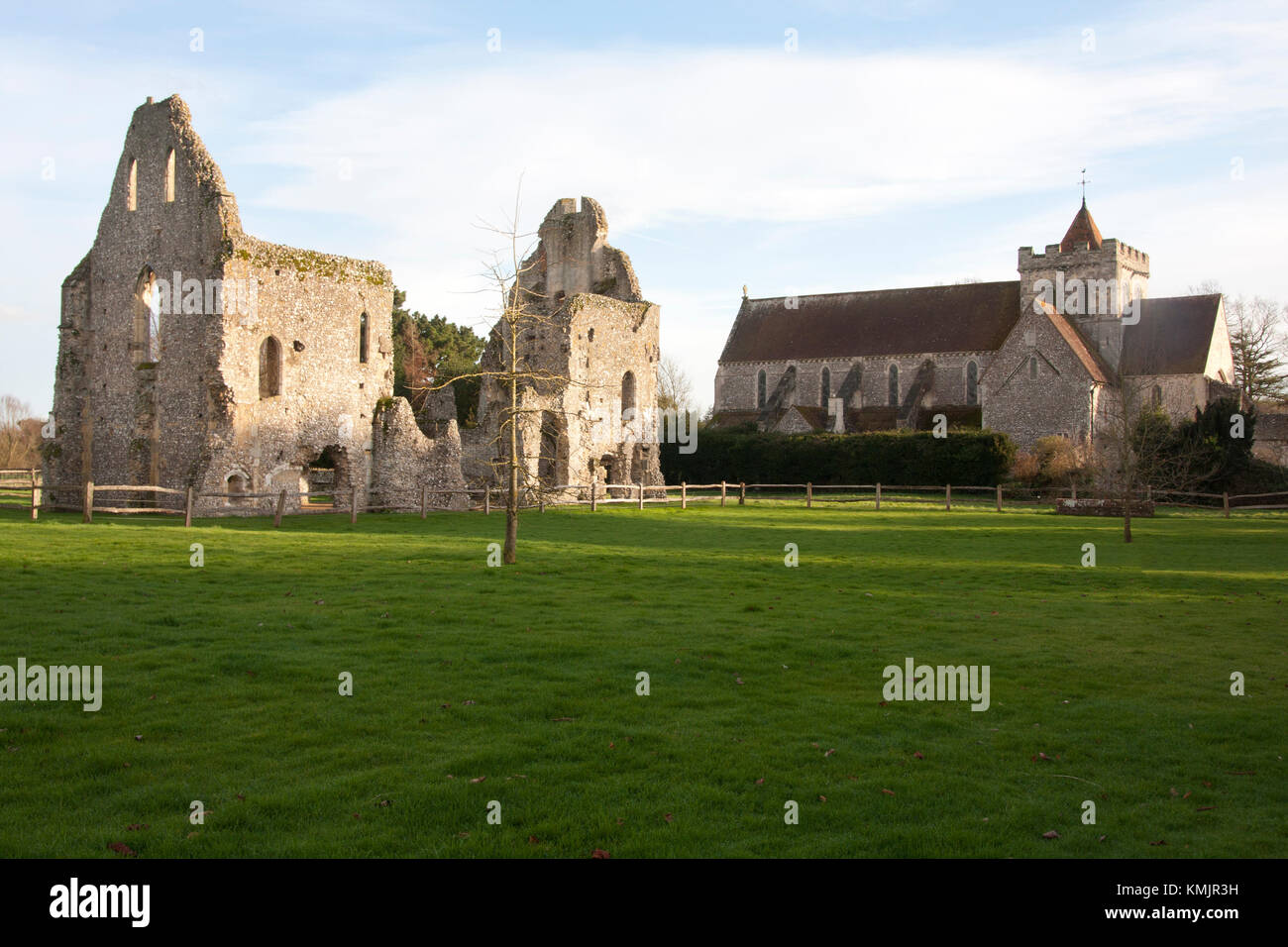 English church ruin hi-res stock photography and images - Alamy