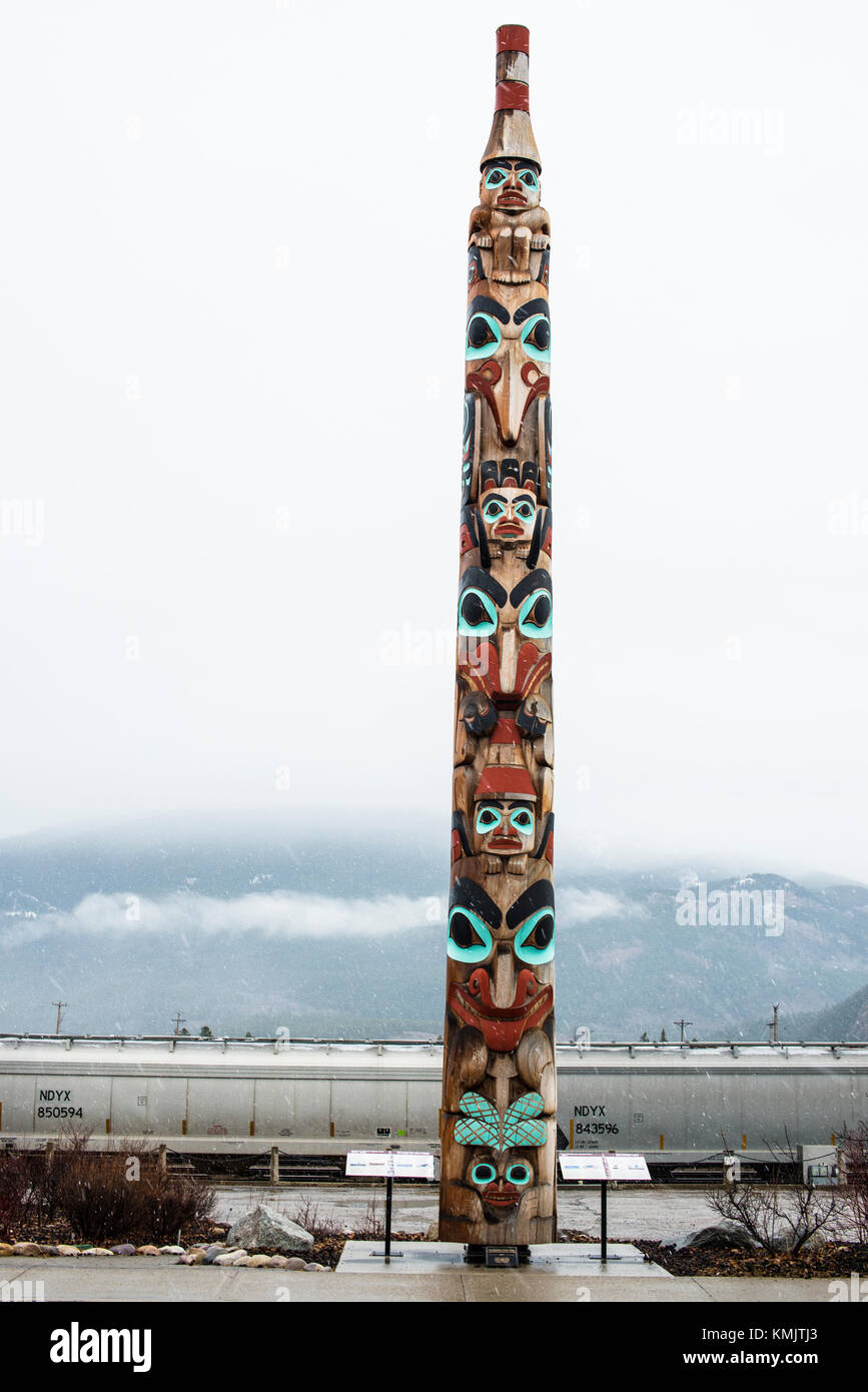 Indigenous canada hi-res stock photography and images - Alamy