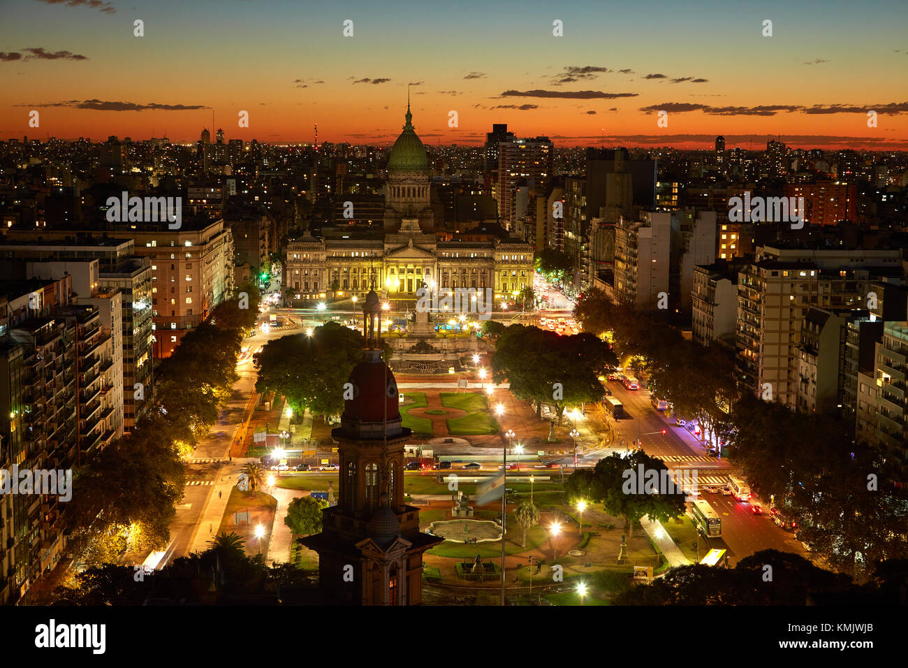 Sunset over Plaza del Congreso, and Palacio del Congreso, from Palacio ...