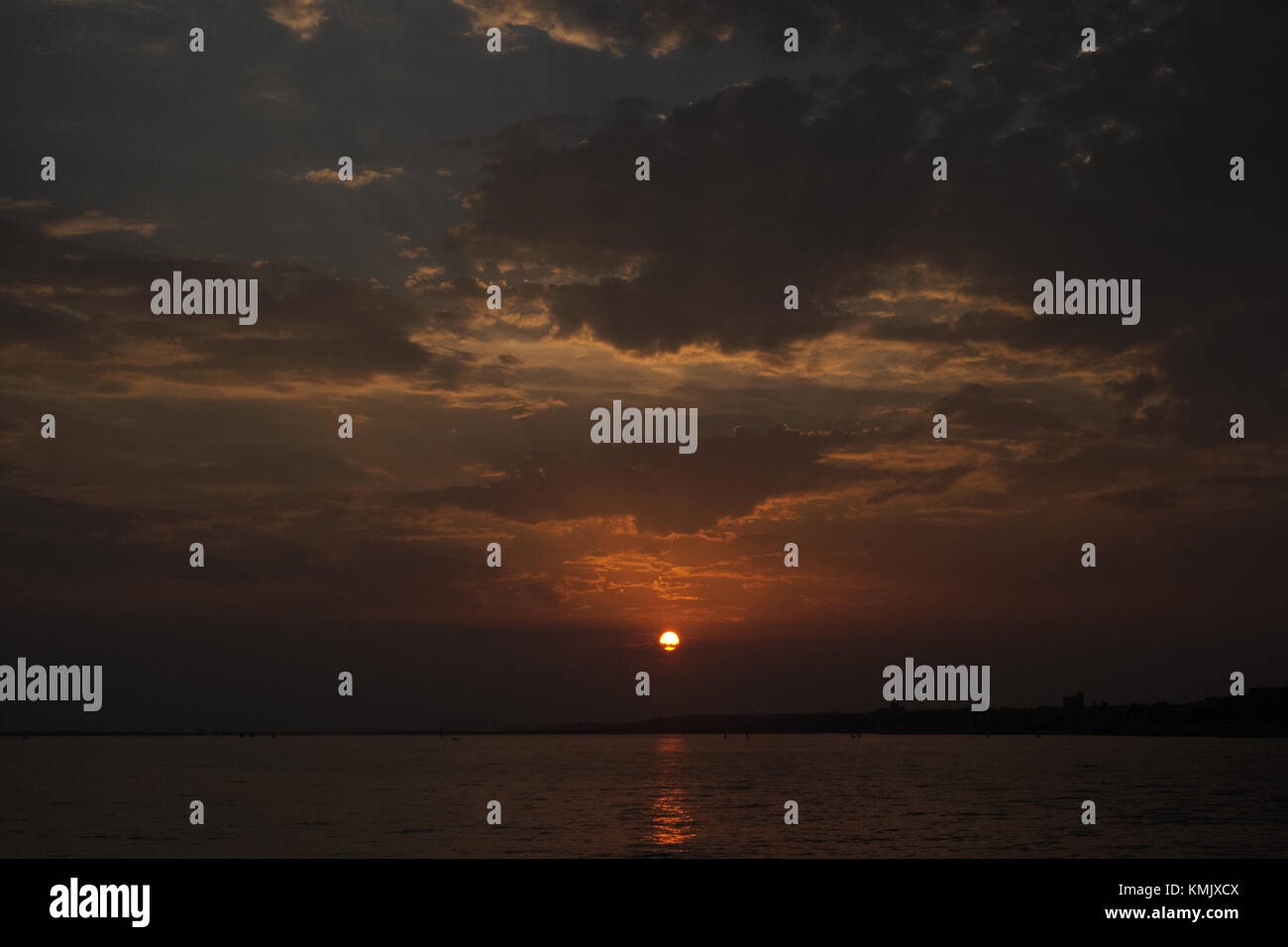 Southend sunset hi-res stock photography and images - Alamy