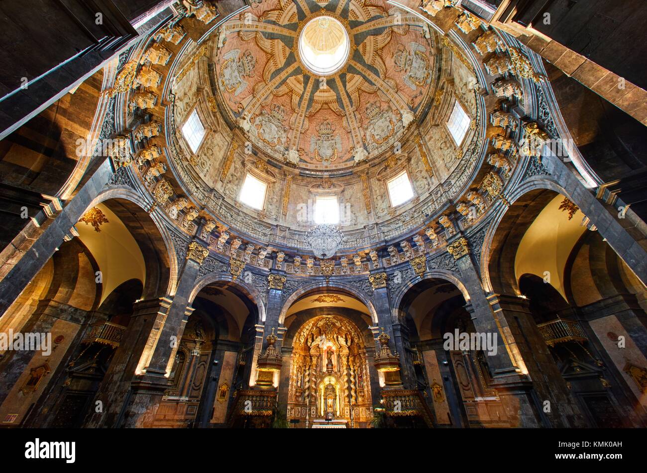 Santuario de san ignacio de loyola hi-res stock photography and images ...