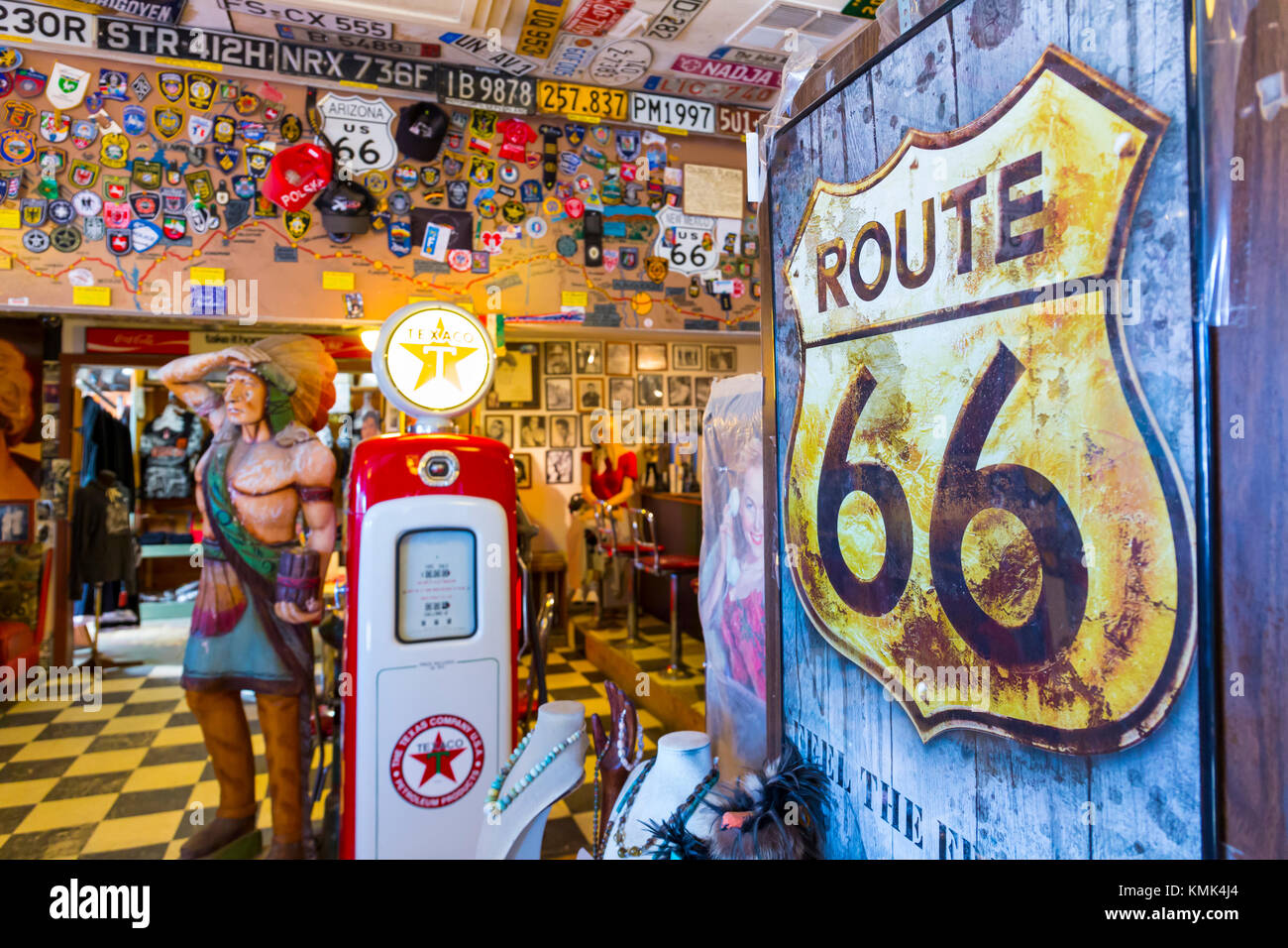 Hackberry General Store, Hackberry, U.S. Route 66 (US 66 or Route 66 ...