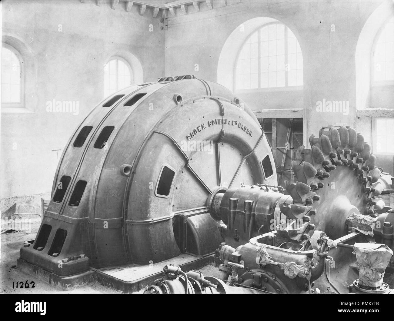 Kraftwerk Ritom Einphasen-Wechselstrom-Generator Stock Photo - Alamy