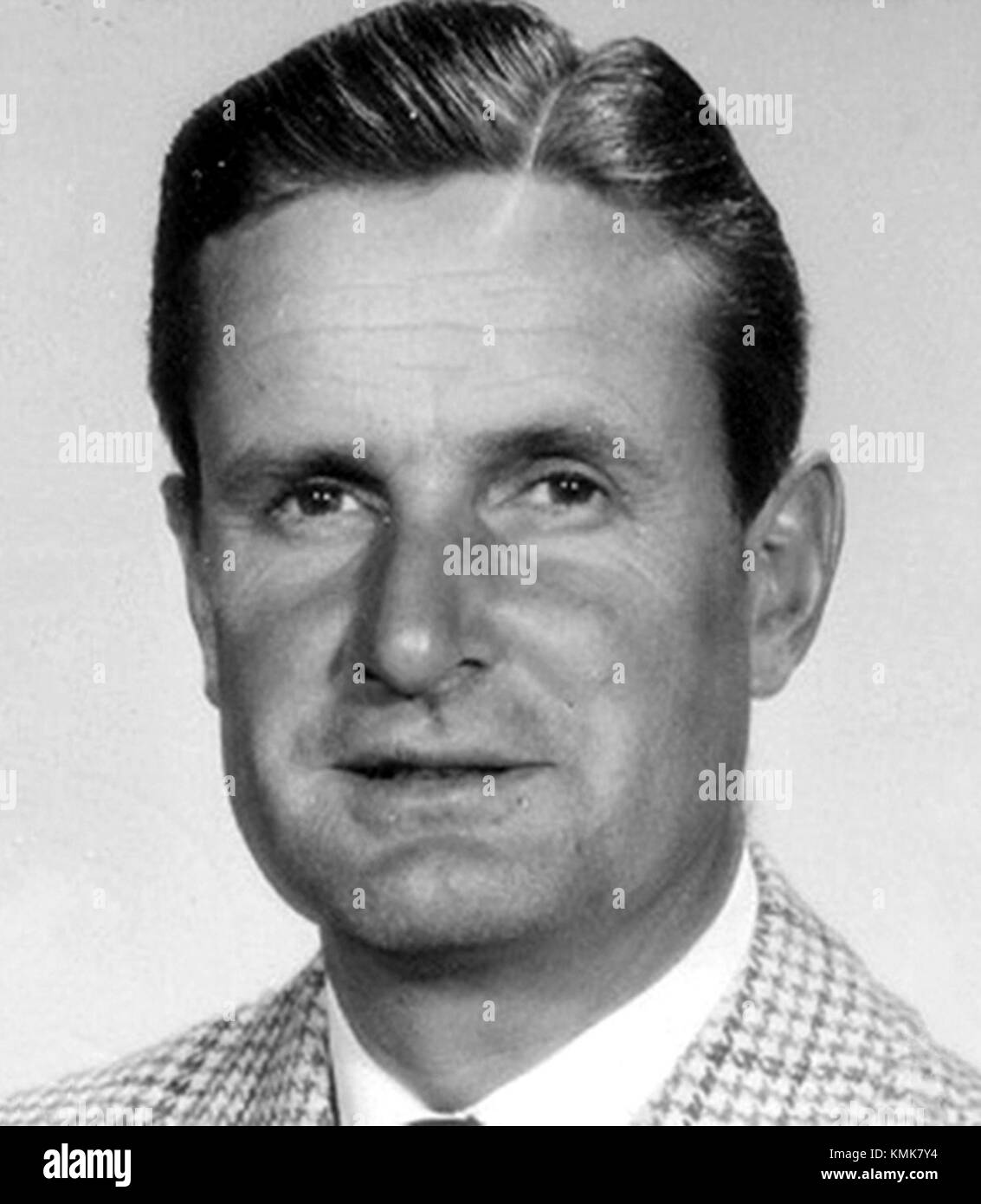 Henning William Percy Hamilton (1921â€“2007) was a Swedish Army officer ...