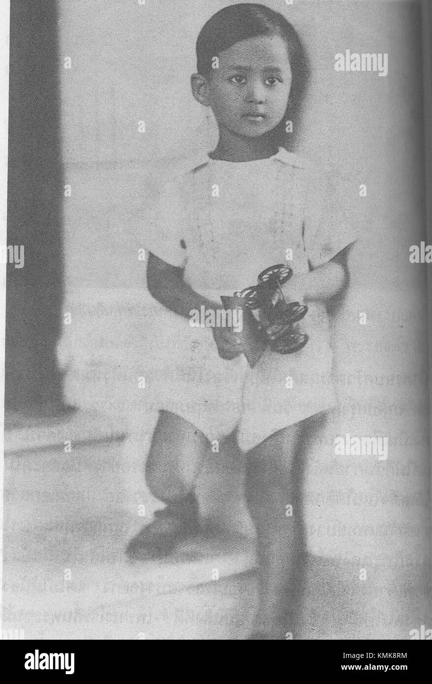 Prince ananda mahidol hi-res stock photography and images - Alamy