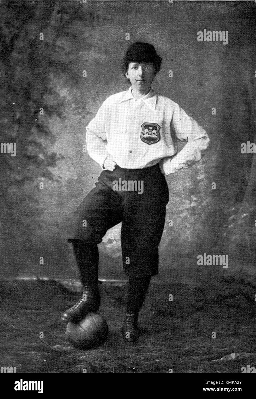 Helen matthews hi-res stock photography and images - Alamy