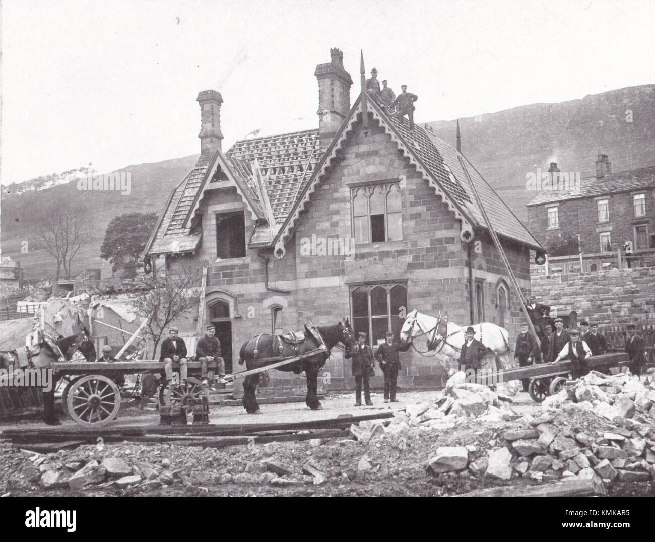 Chinley hi-res stock photography and images - Alamy