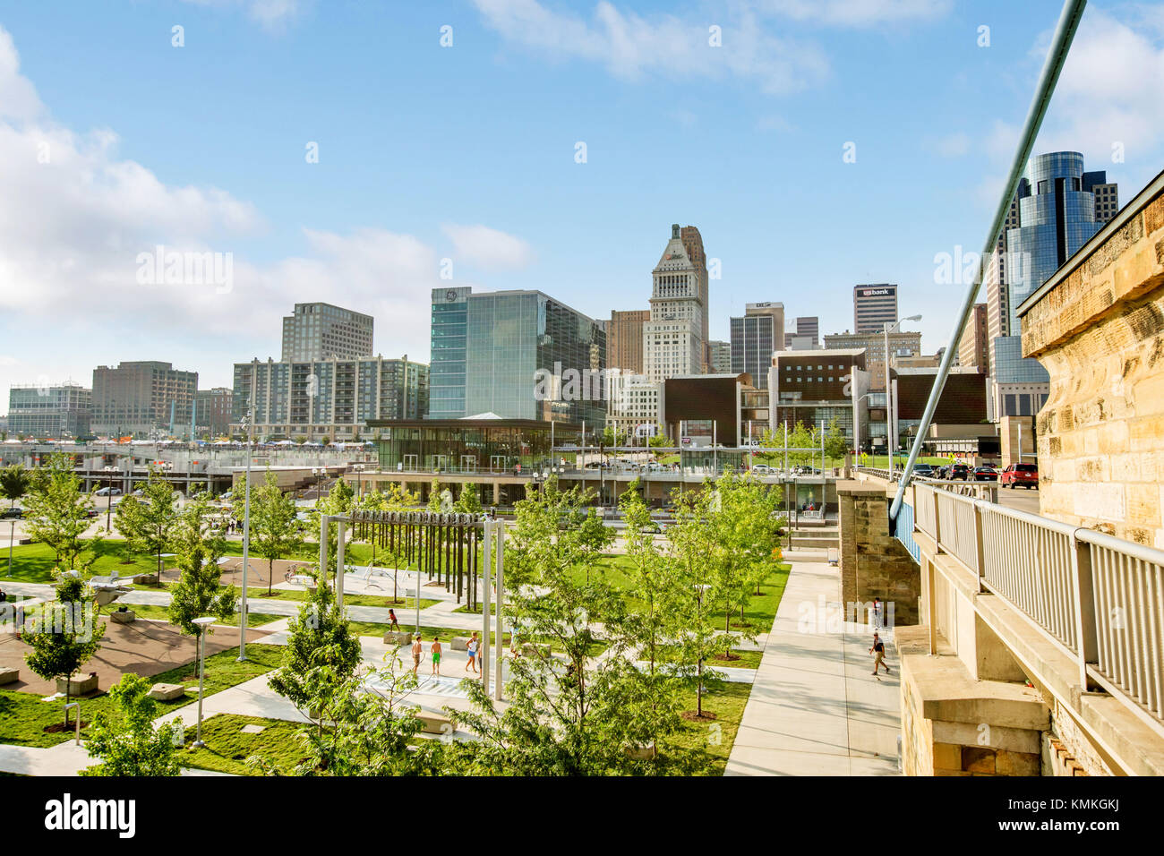 Cincinnati riverfront park hi-res stock photography and images - Alamy