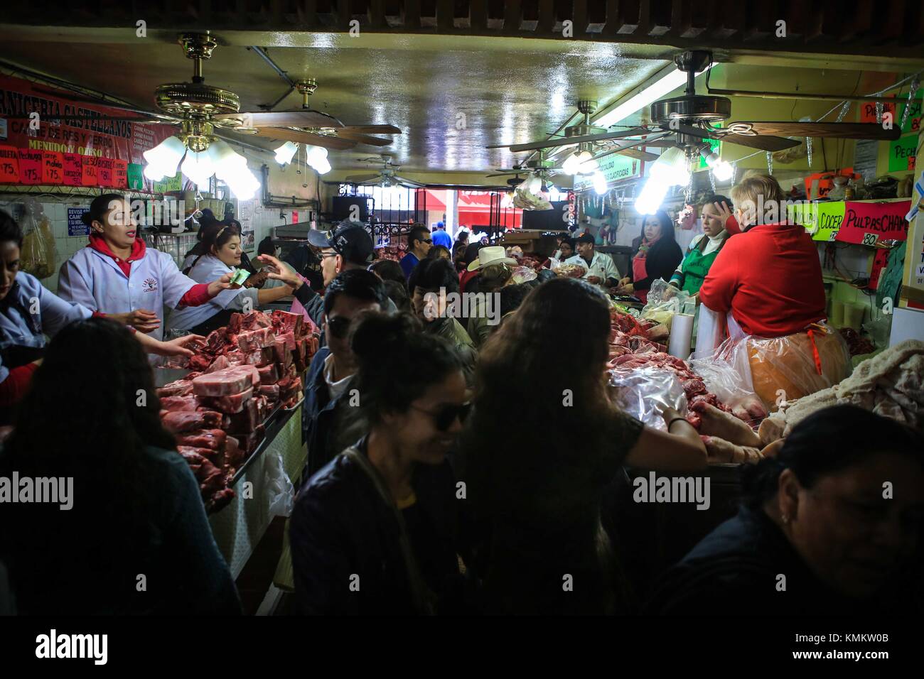 Gurdia Tradicional Comcaac, dedicated to the community defense of its ...