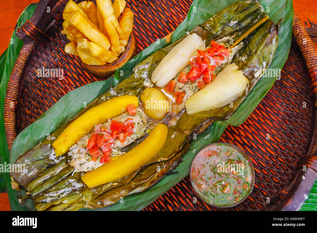Plantain leaf meals hi-res stock photography and images - Alamy