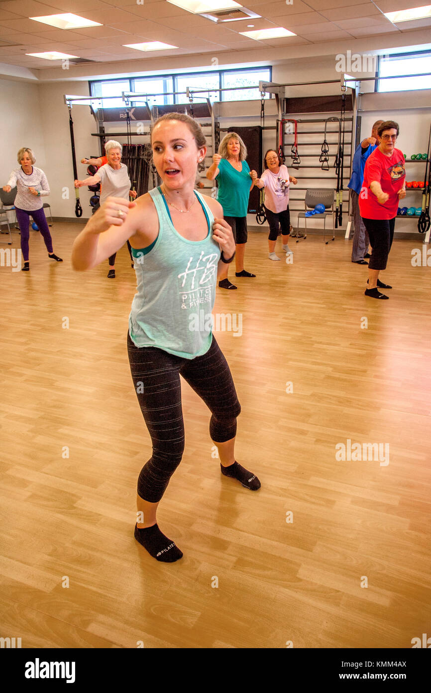 Boxing gymnasium hi-res stock photography and images - Alamy