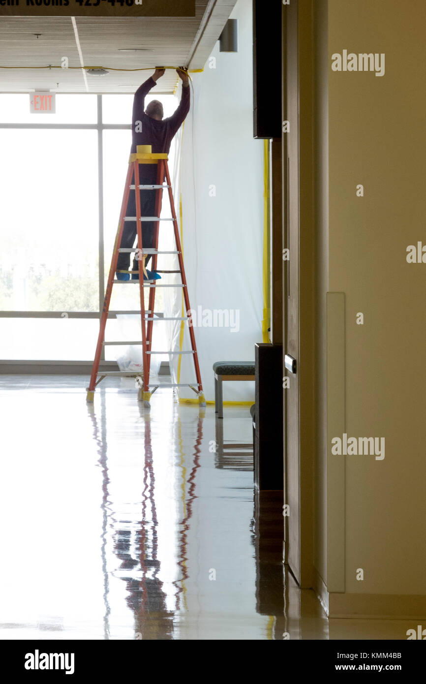 Hospital ladder hi-res stock photography and images - Alamy