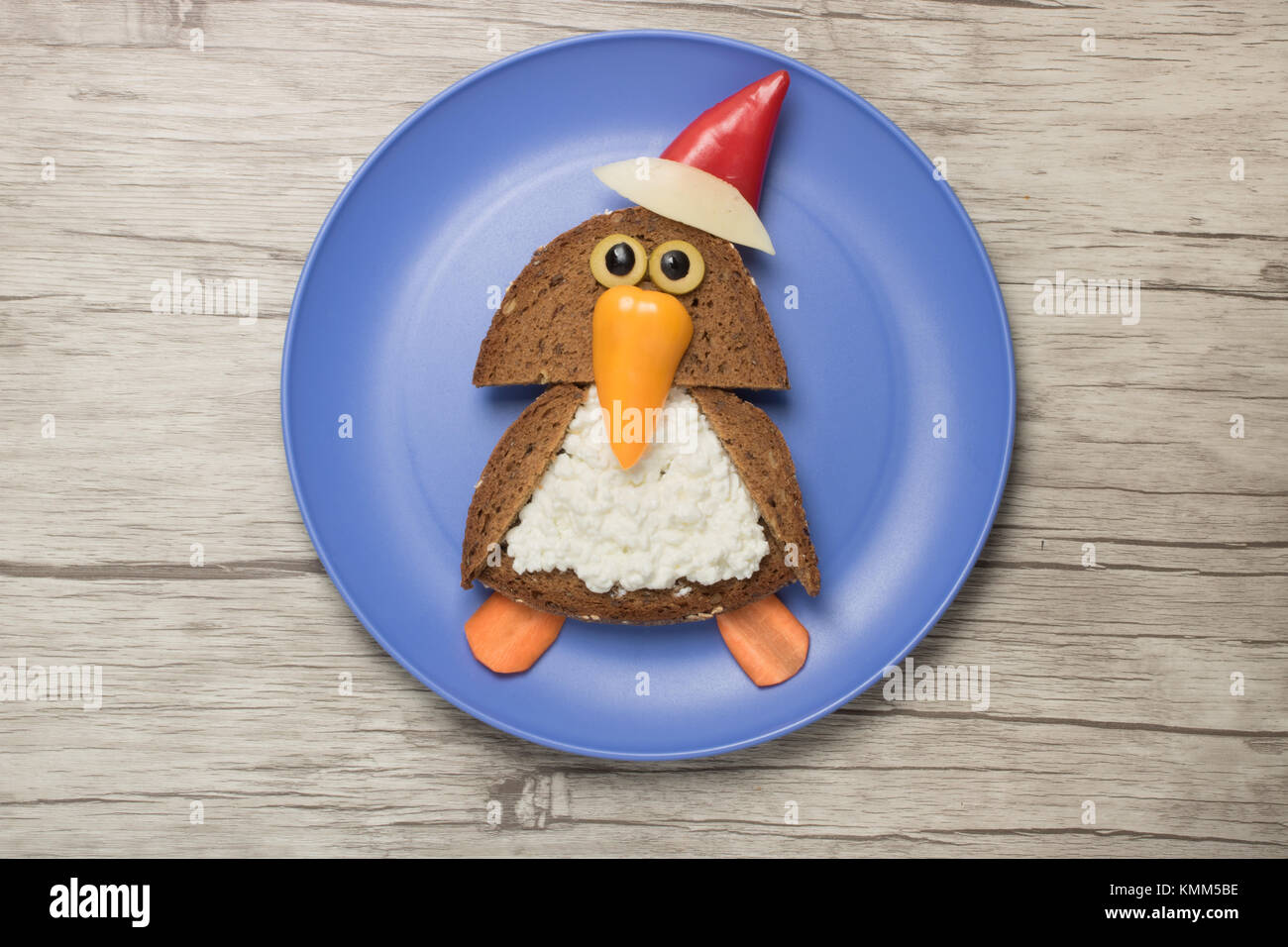 Healthy penguin hi-res stock photography and images - Alamy