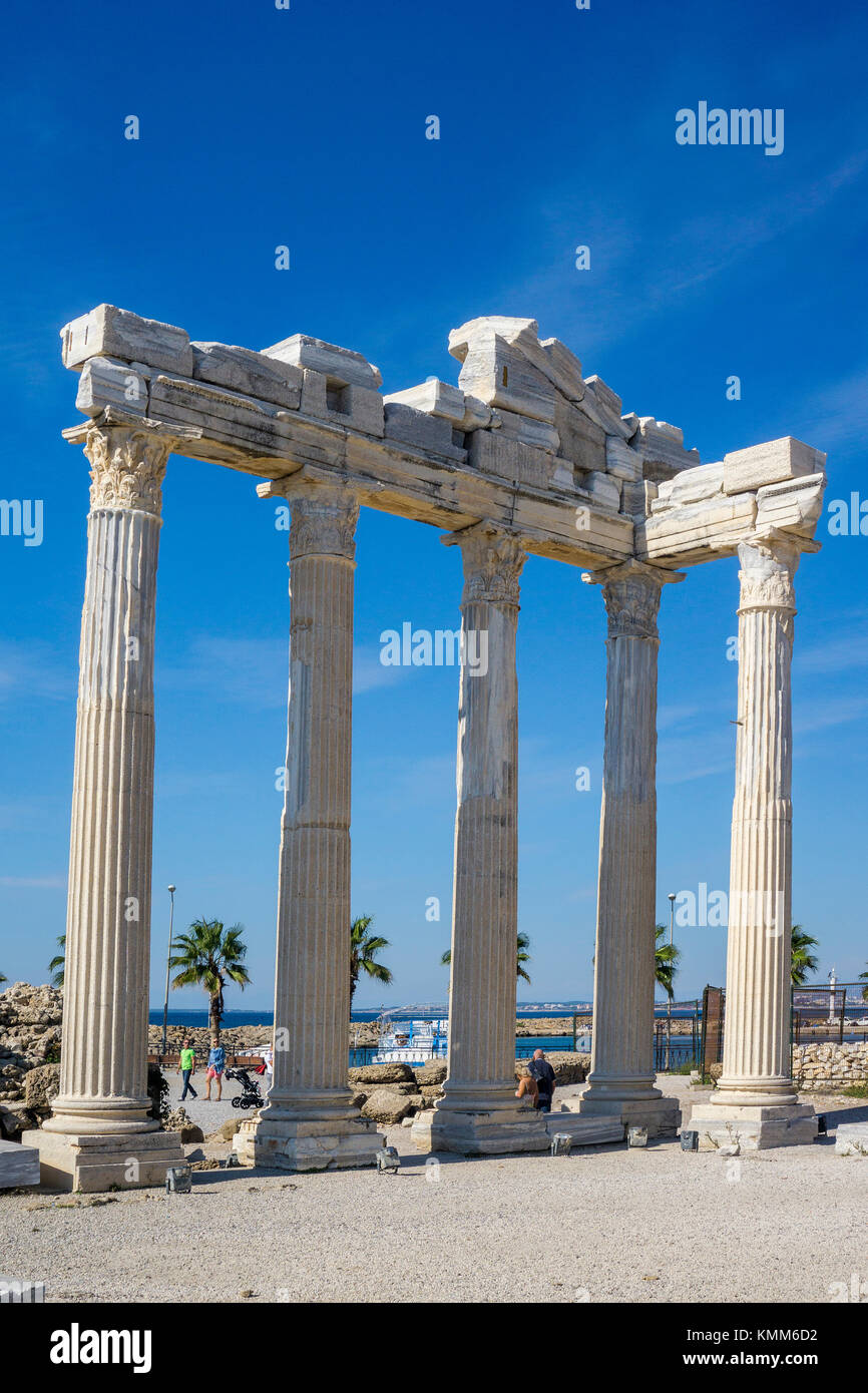 Apollon tempel hi-res stock photography and images - Alamy