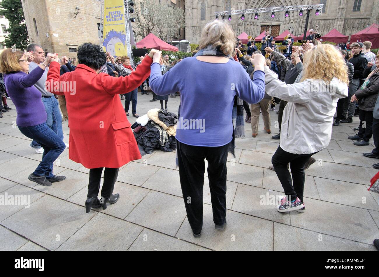 Typical catalonian dance hi-res stock photography and images - Alamy