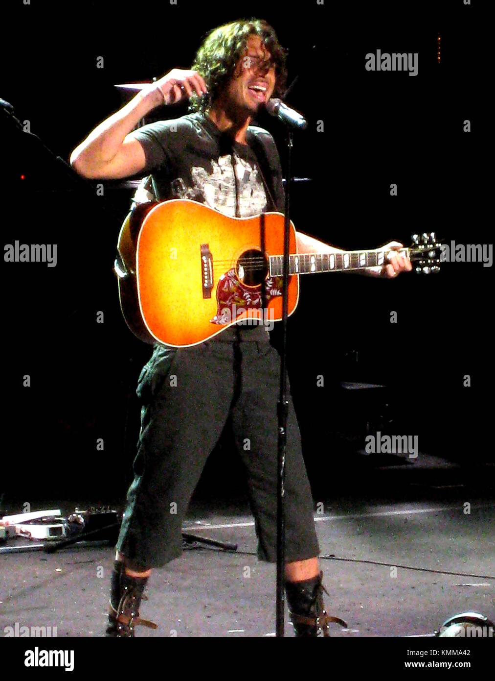 "chris cornell" 2008 hi-res stock photography and images - Alamy
