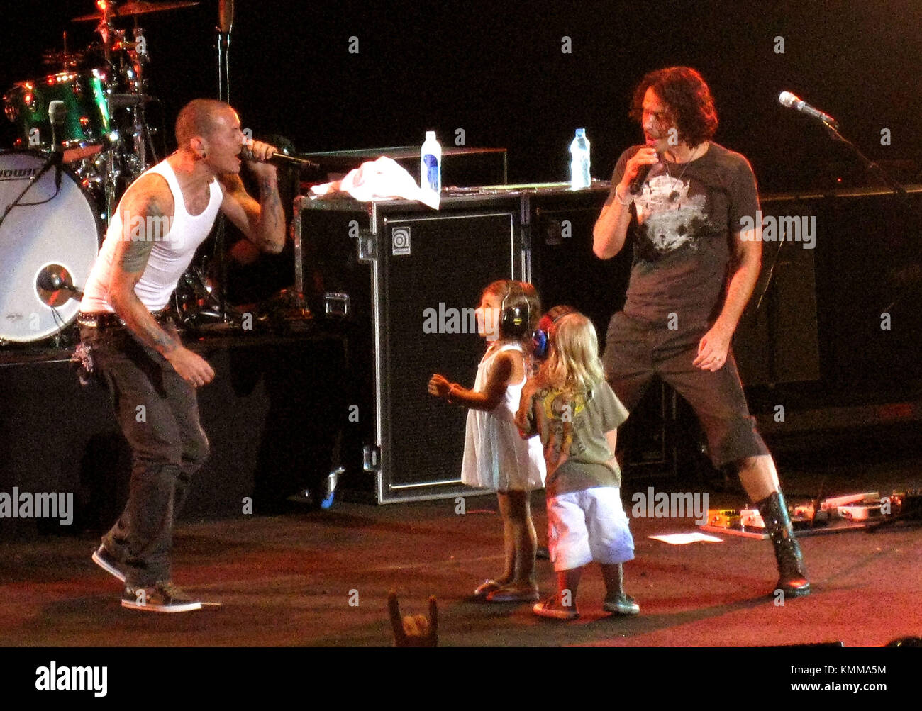 IRVINE, CA. - AUGUST 10: (L-R) Singers/musicians Chester Bennington and ...