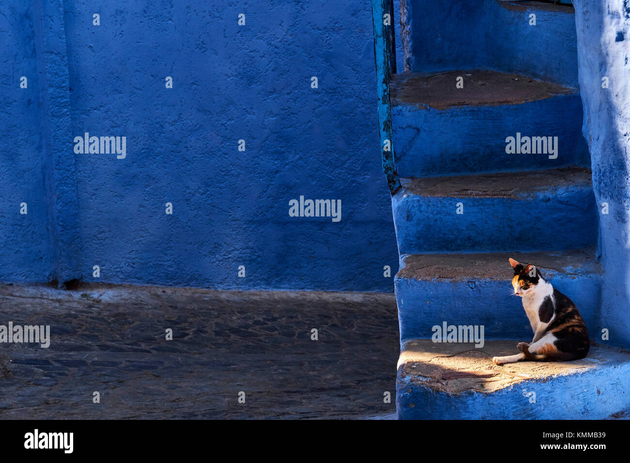 Morocco, Rif area, Chefchaouen (Chaouen) town, the blue city, street ...