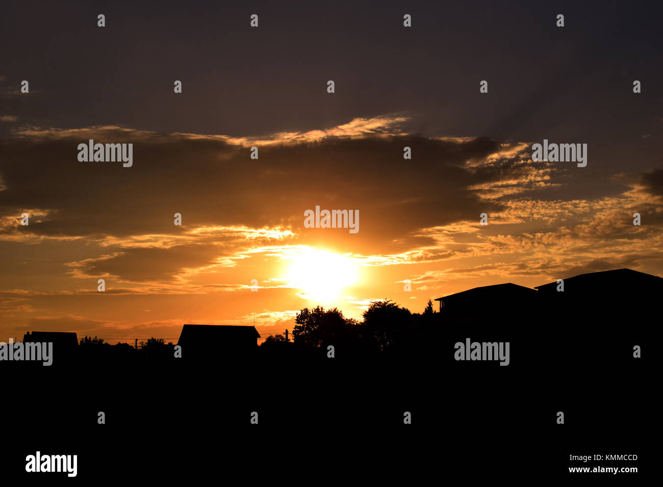 Red Skies At Night High Resolution Stock Photography and Images - Alamy