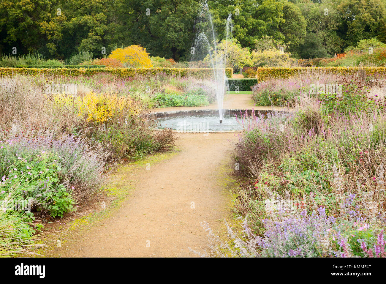 Piet oudolf garden hi-res stock photography and images - Alamy