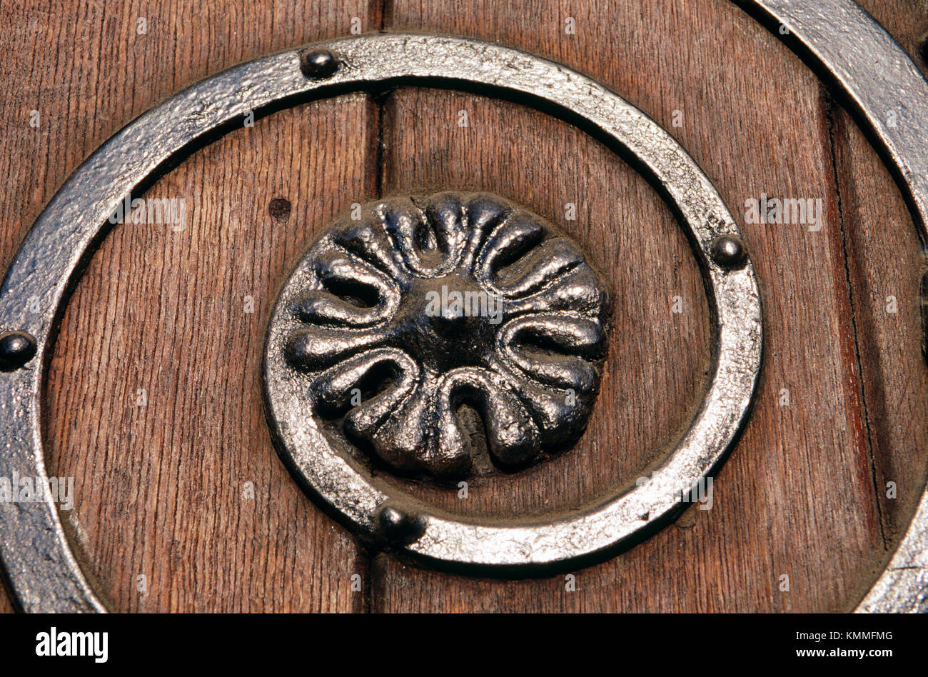 Hinge ornament hi-res stock photography and images - Alamy