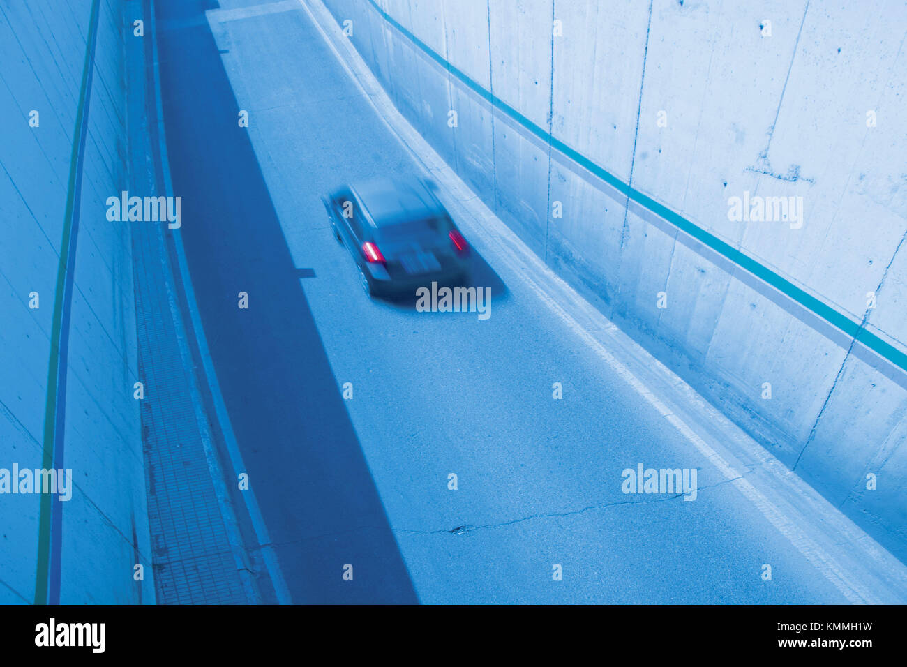 Motor car driving hi-res stock photography and images - Alamy