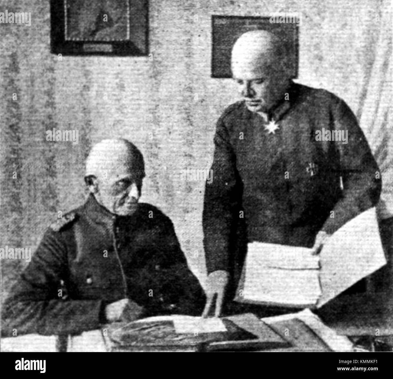 This historical photograph shows General von Hoeppner with Oberst ...