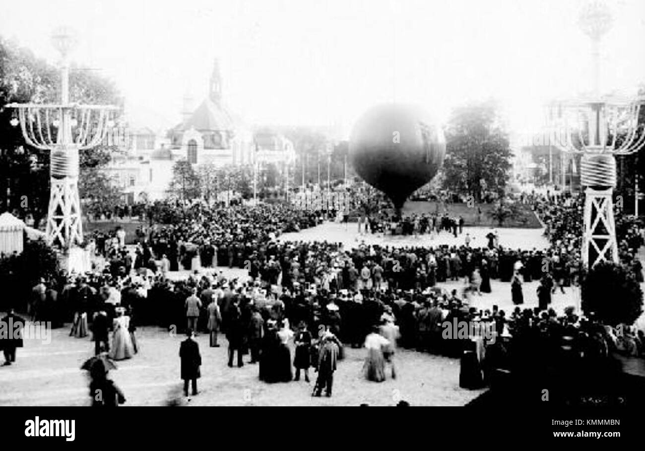 The Stlm1897 balloon is a historical object related to early ...
