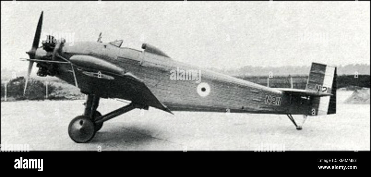 The Vickers 125 Vireo is a light aircraft known for its design and ...