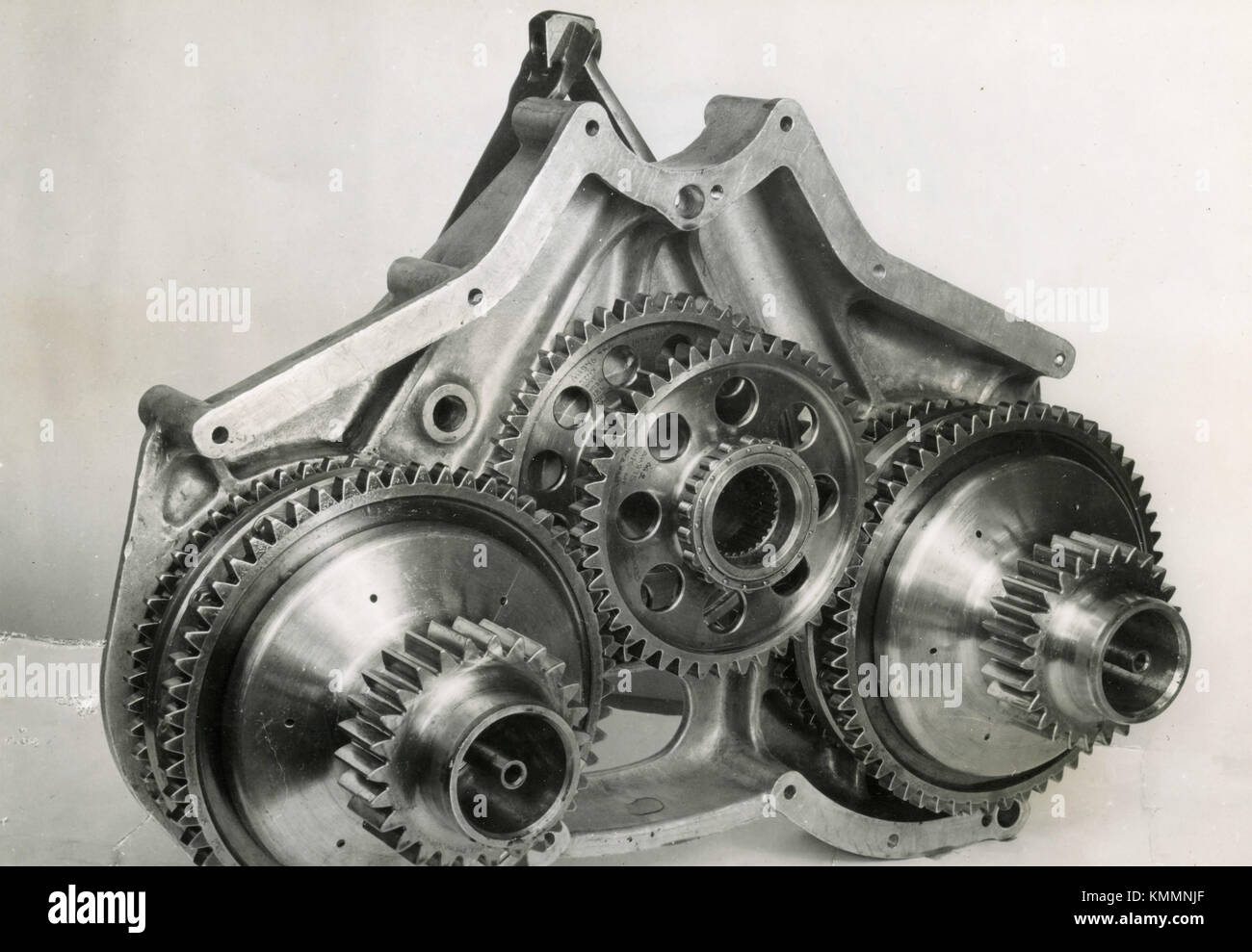 The two layshaft, double clutch, supercharger drive of Rolls-Royce ...