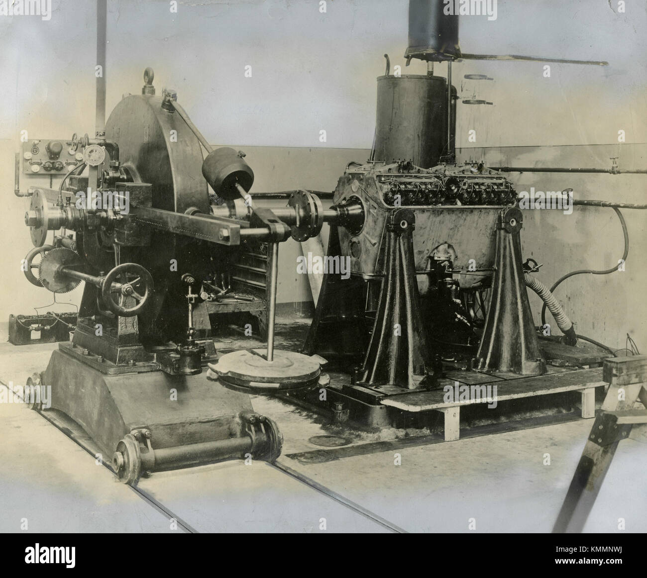 Unidentified aviation engine during testing, Italy 1920s Stock Photo ...