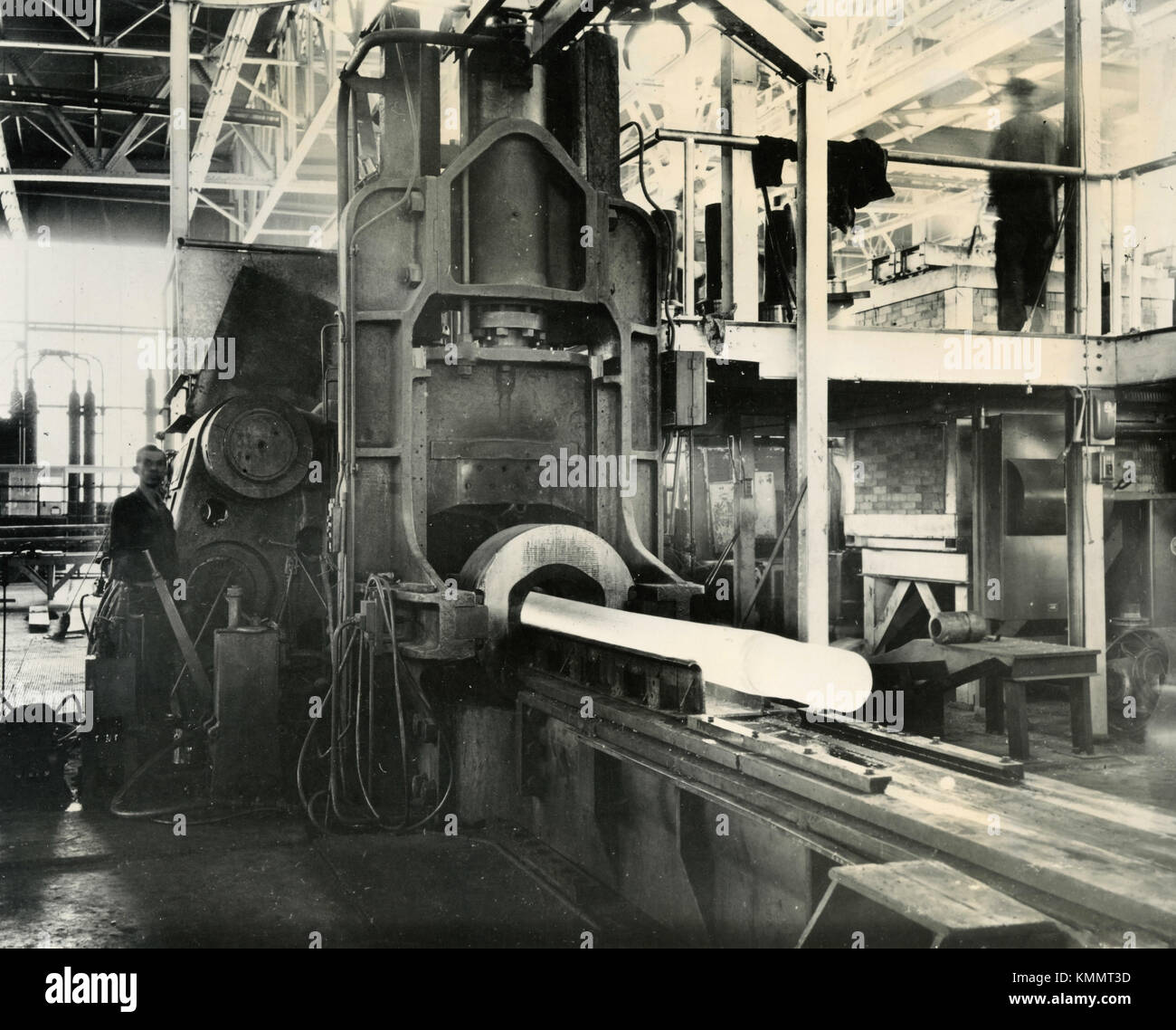 1940s factory hi-res stock photography and images - Alamy