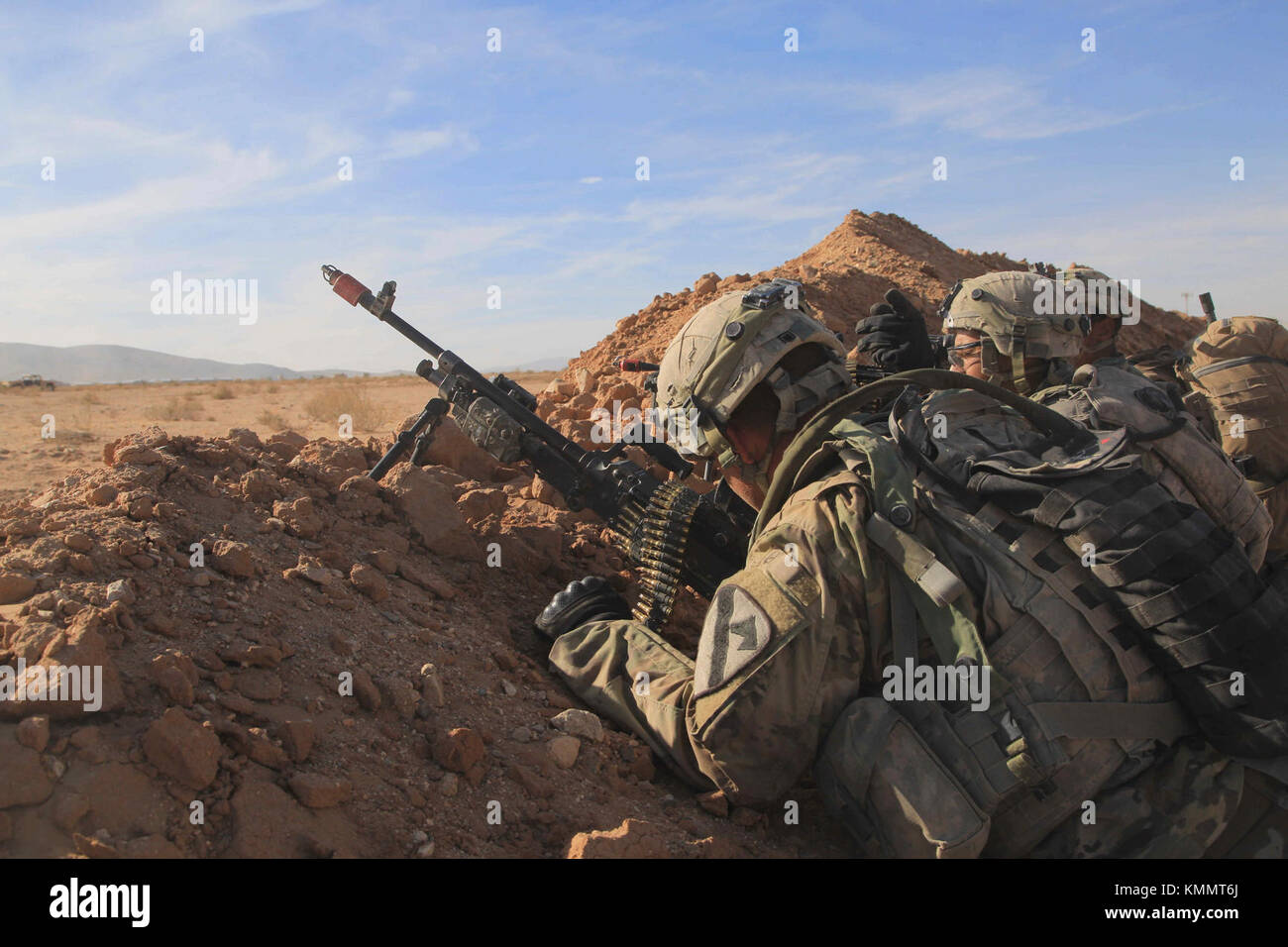 U.S. Soldiers from the 1st Brigade Combat Team, 1st Cavalry Division ...
