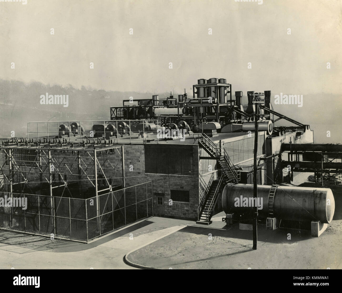 1940s factory hi-res stock photography and images - Alamy