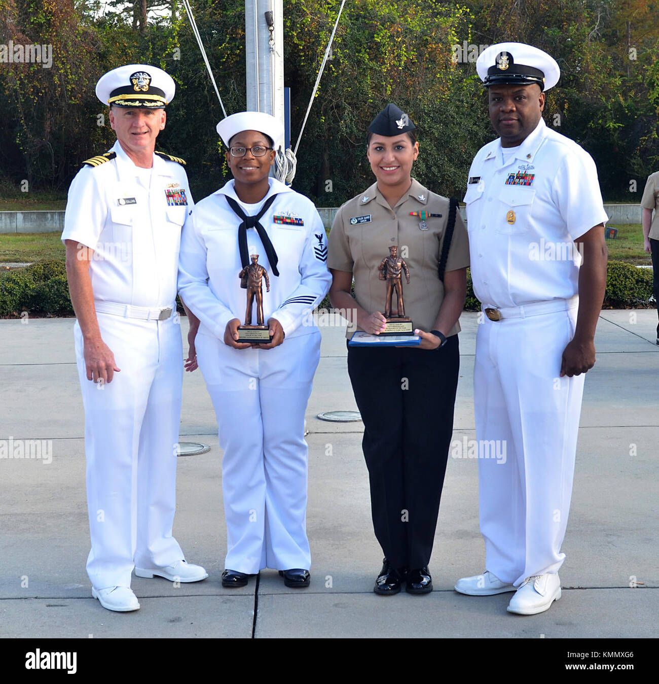JACKSONVILLE, Fla. (Dec. 1, 2017) – Two Naval Hospital Jacksonville ...
