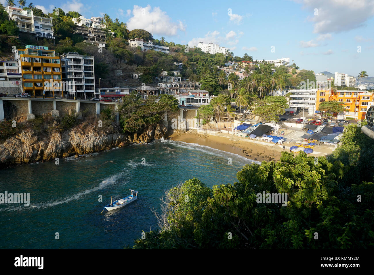 Playa la angosta acapulco hi-res stock photography and images - Alamy