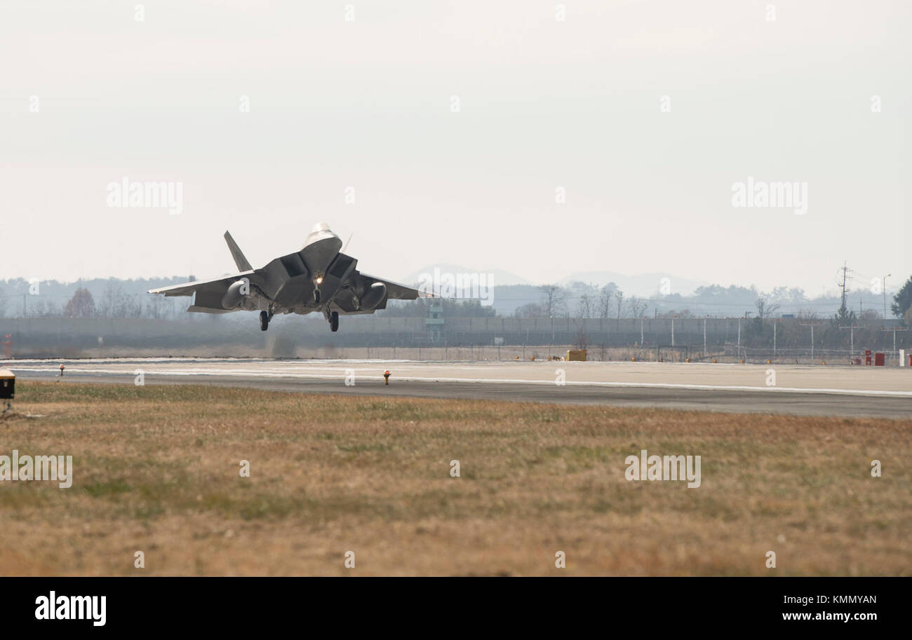 A F-22 Raptor prepares to land at Gwangju Air Base, Republic of Korea ...