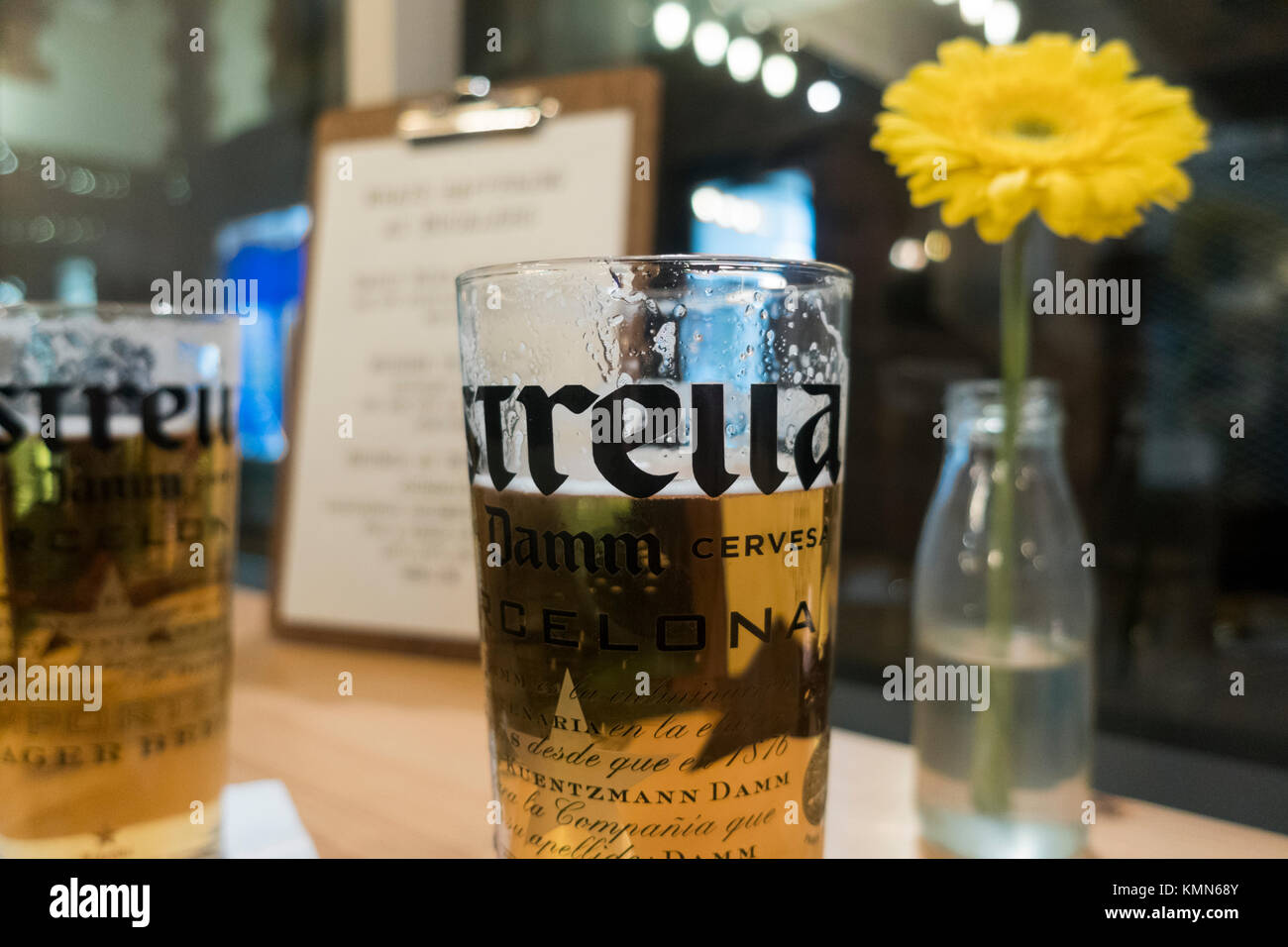 Estrella damm hi-res stock photography and images - Alamy