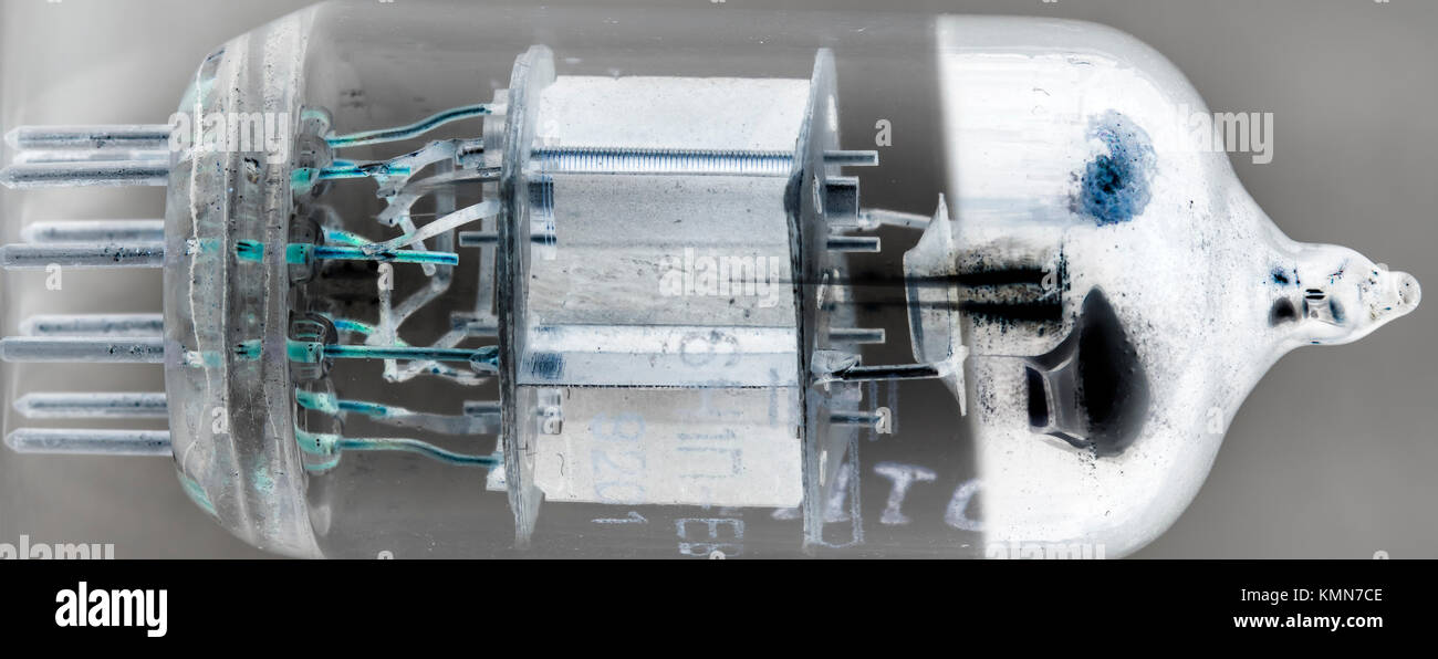 vacuum tube, radio Stock Photo - Alamy