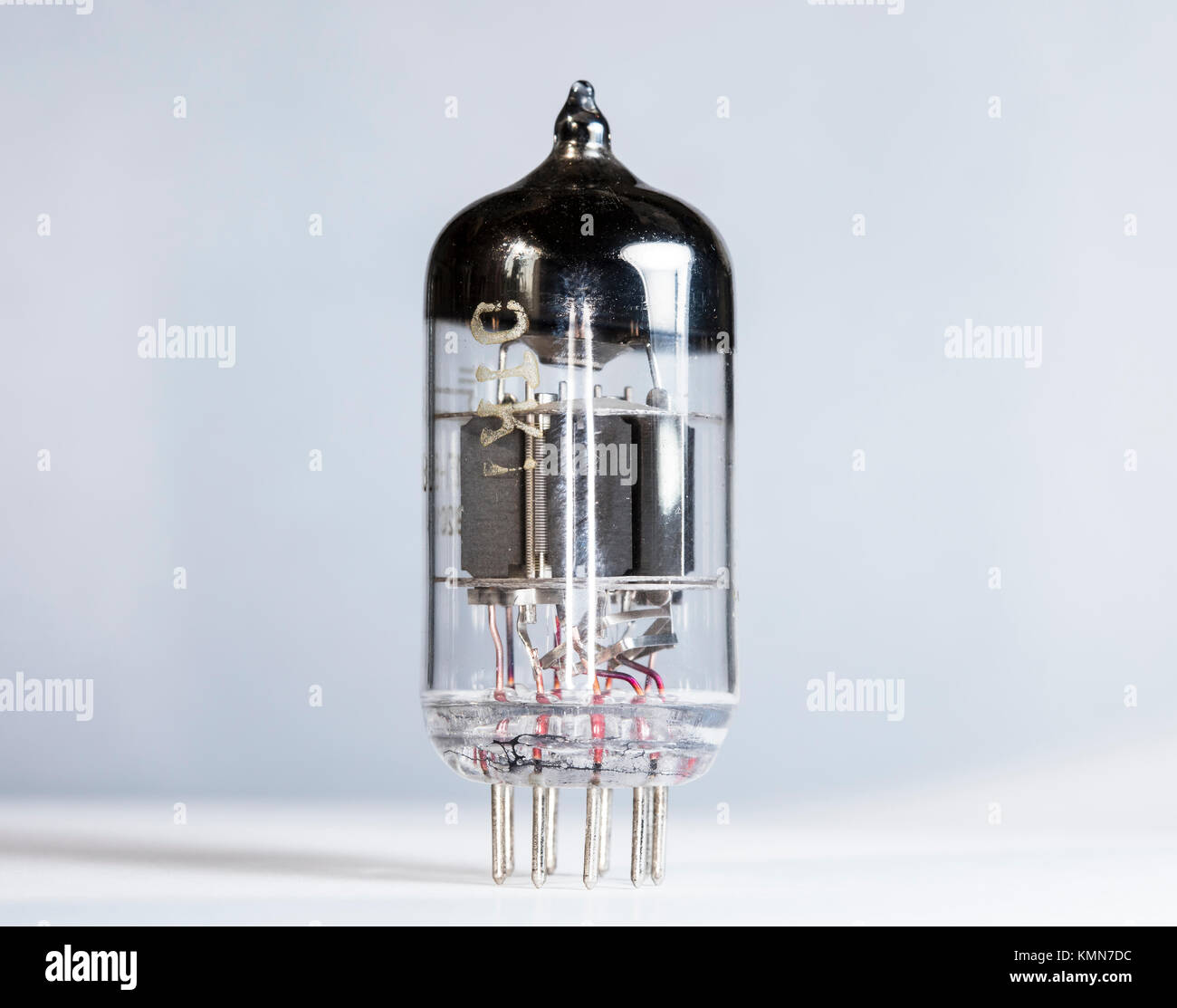 vacuum tube, radio Stock Photo - Alamy