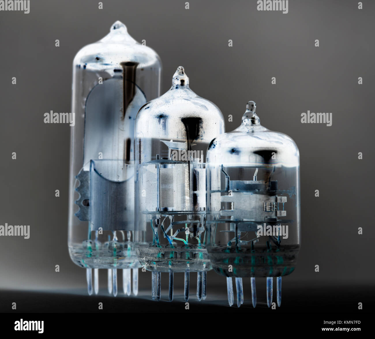 vacuum tube, radio Stock Photo - Alamy