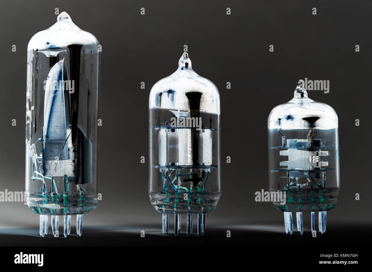 vacuum tube, radio Stock Photo - Alamy