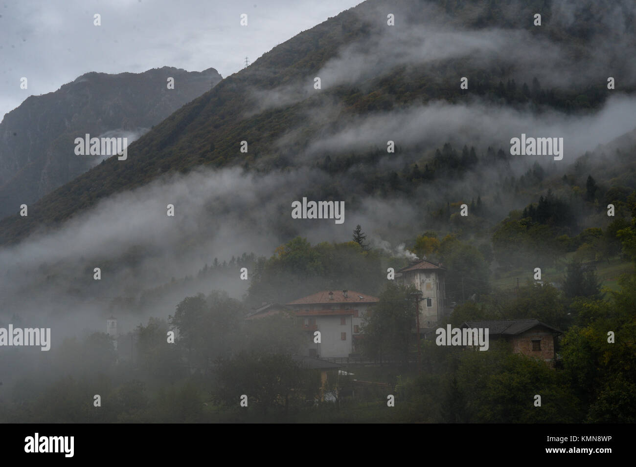Autumn cloudy humid mountain hi-res stock photography and images - Alamy