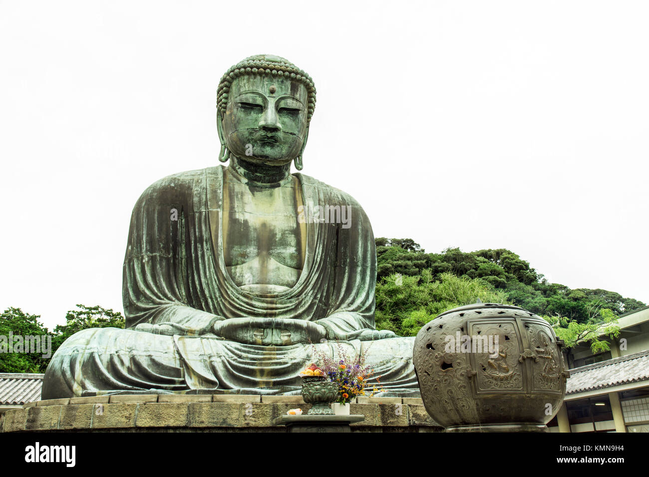 The Great Buddha Daibutsu (Amida Buddha) of Kotokuin Temple in Kamakura ...