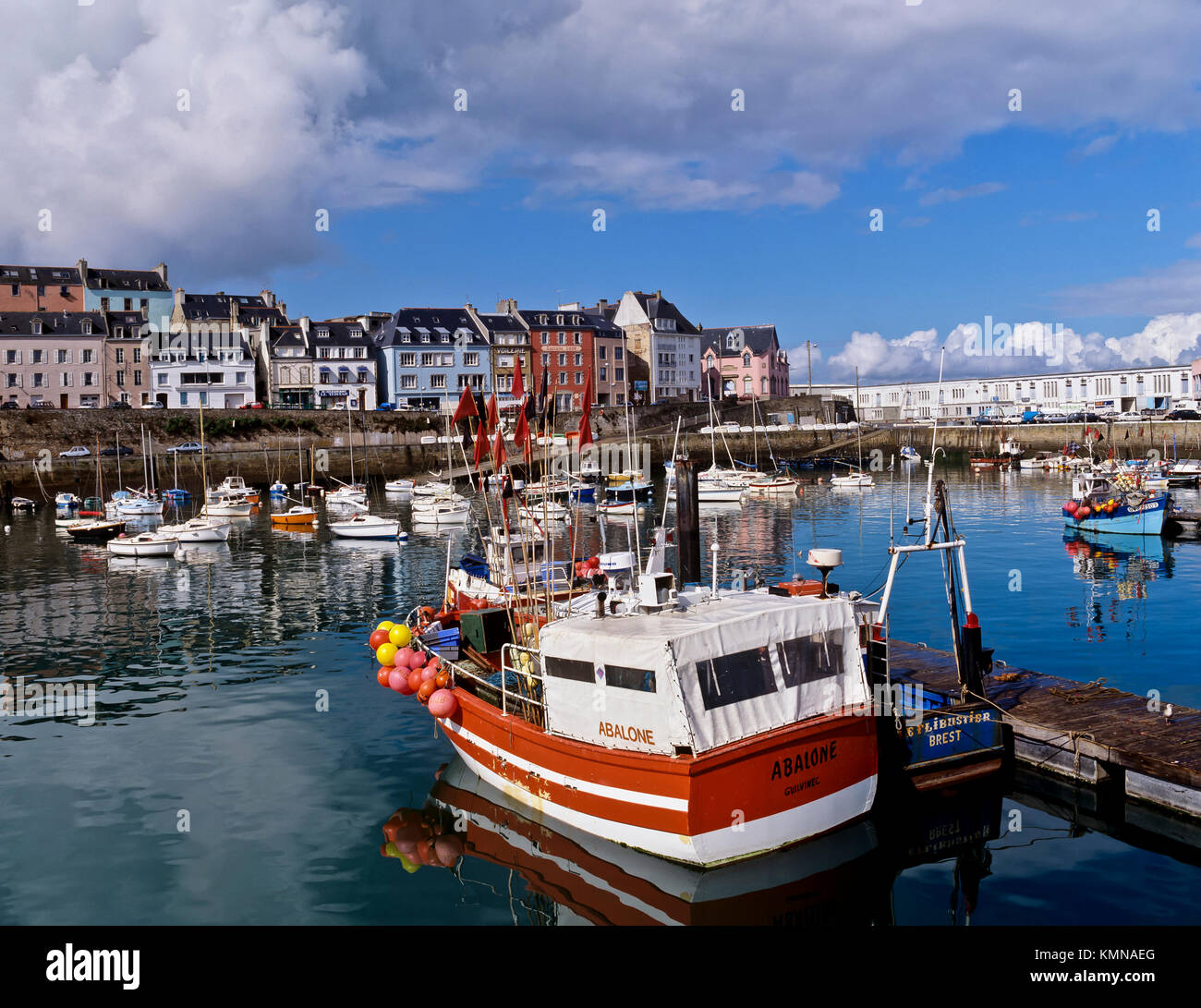 9729. Finistere, Douarnenez Harbour, Brittany, France Stock Photo - Alamy