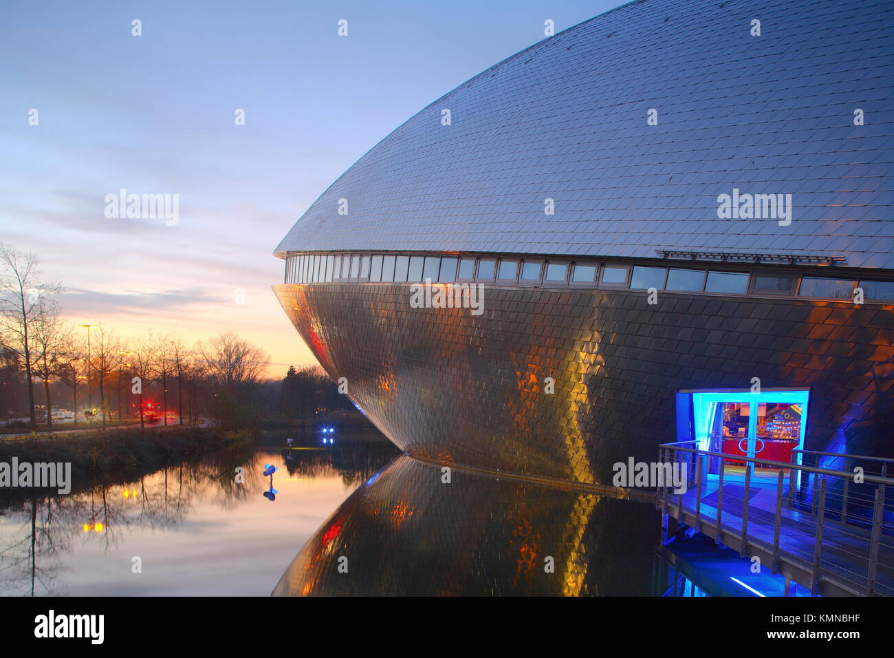 Universum Science Museum at dusk, Technology Centre, Bremen, Germany ...