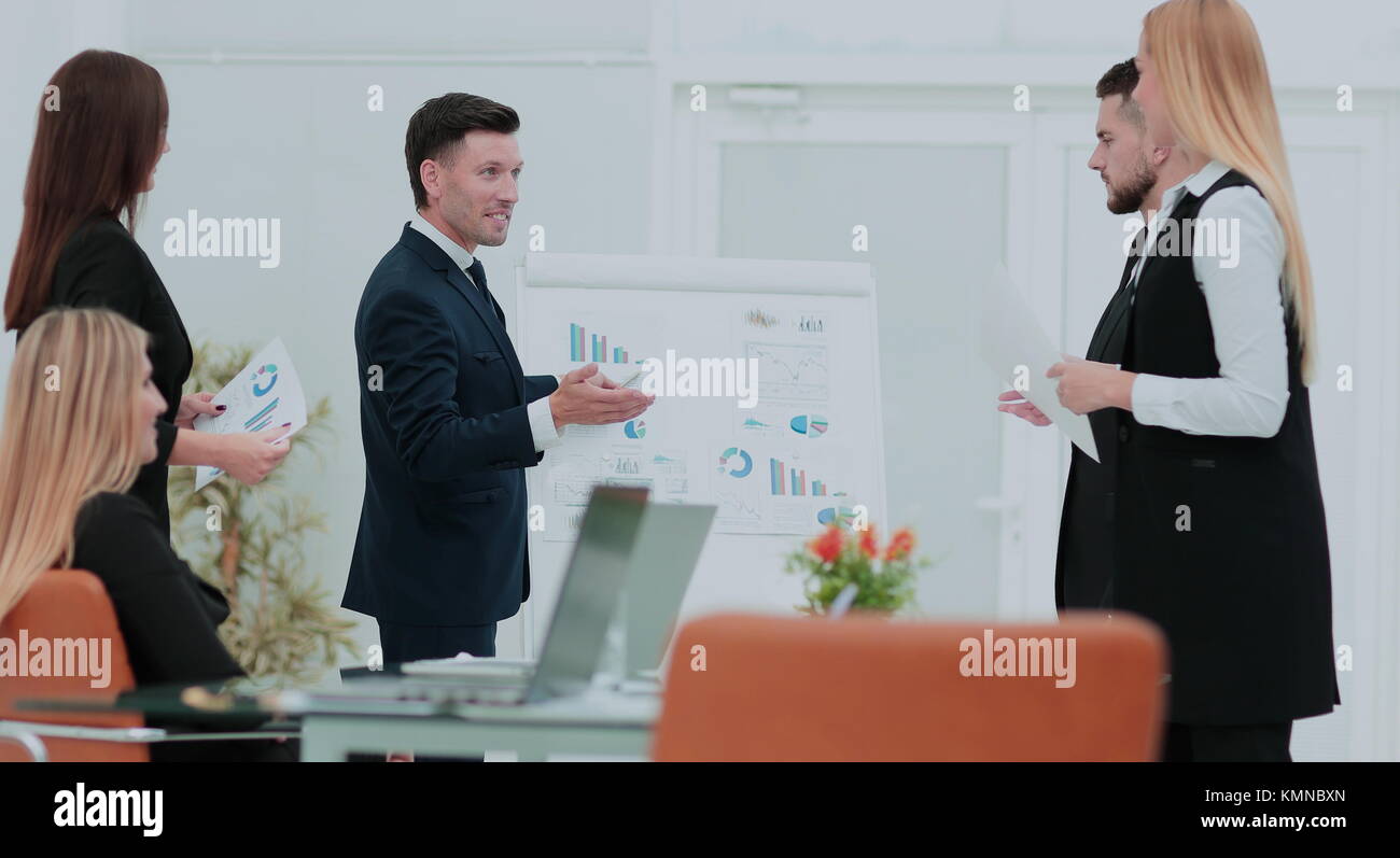 Associate consultant and business team conducted a working meeti Stock ...