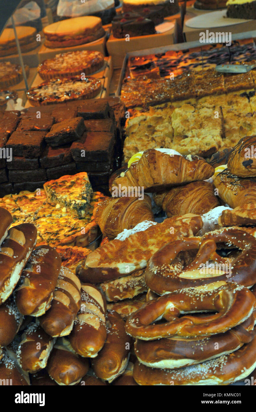 Danish bakers hi-res stock photography and images - Alamy