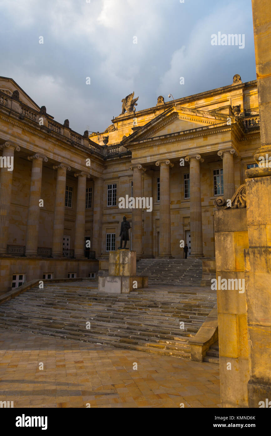 Capitolio nacional de colombia hi-res stock photography and images - Alamy