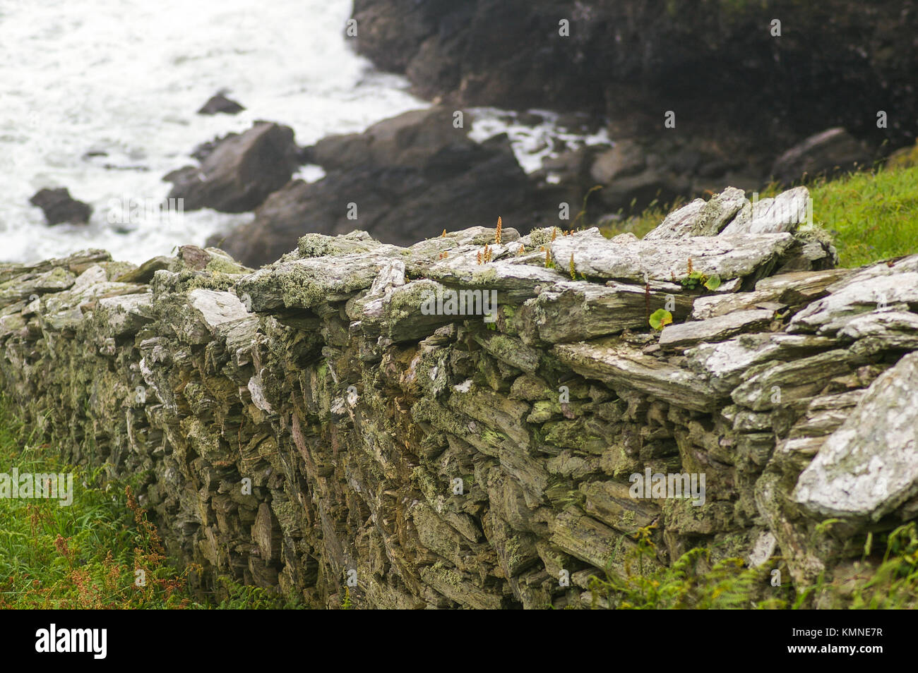 Coastal wall hi-res stock photography and images - Alamy